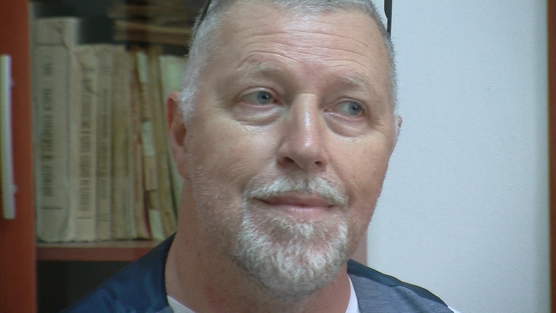 Поетот Валерио Орлиќ на турнеја низ регионов | Портал ТВМ